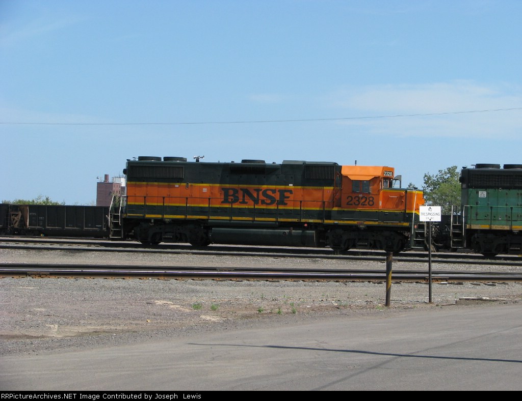BNSF 2328